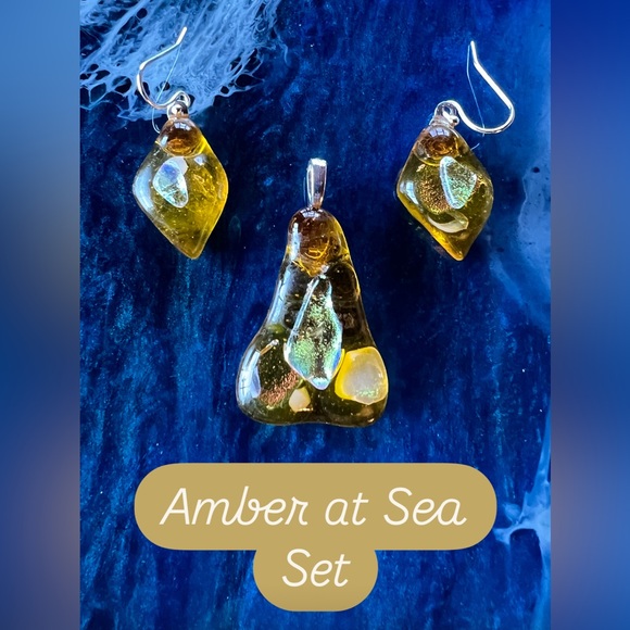 Bonnie’s Bling | Jewelry | Bonnies Bling One Of A Kind Fused Glass ...